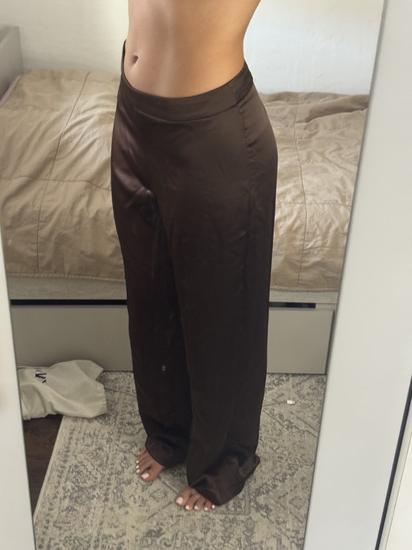 Zara svilene pantalone