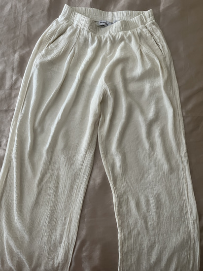 Bershka letnje pantalone