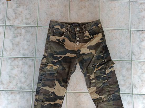 Bershka military farmerke 36