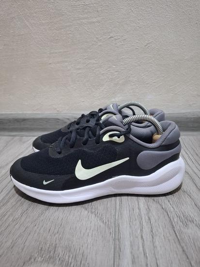 Nike revolution 7 patike za decake