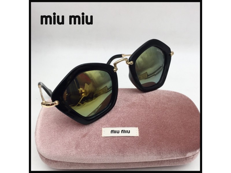 MIU MIU - NAOČARE ZA SUNCE DA OGLEDALO STAKLIMA