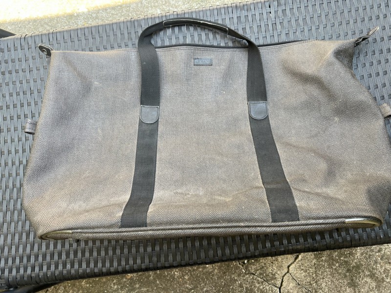 Armani bas velika torba,