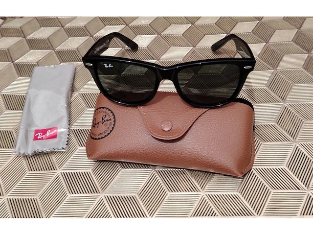 Ray-Ban Wayfarer RB2140
