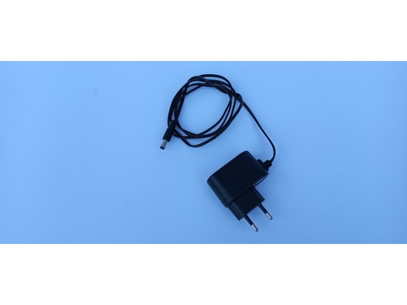 Ispravljač 12V 1A SA128
