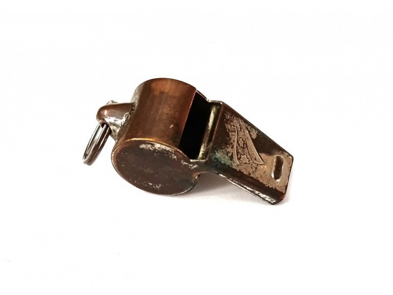 Pištaljka - vintage (ptt 200 dinara)
