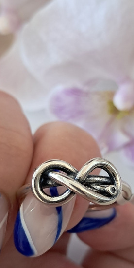 Nov Pandora infinity prsten 925 17,5mm