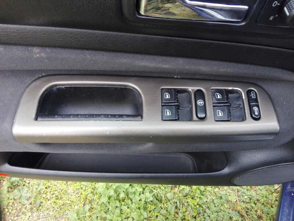 PLASTIKE GOLF 4 ZA VOLKSWAGEN GOLF 4 | Delovi za golfa 4 Menjac 1.4