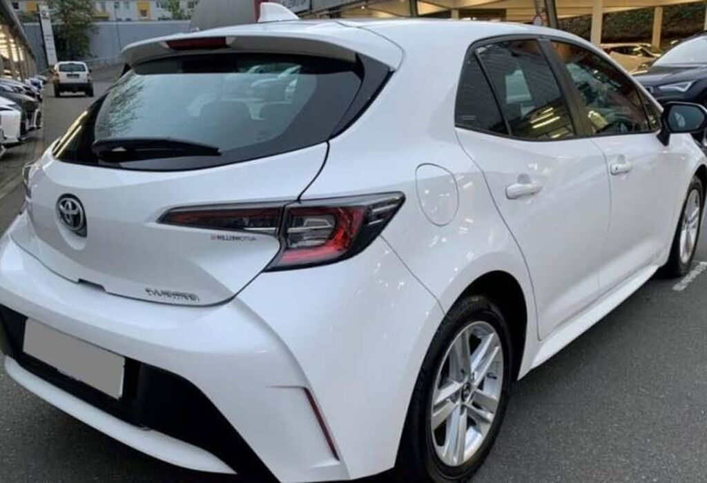 VRATA DESNA ZA TOYOTA COROLLA OD 2013. DO 2023. GOD. | Svi delovi za