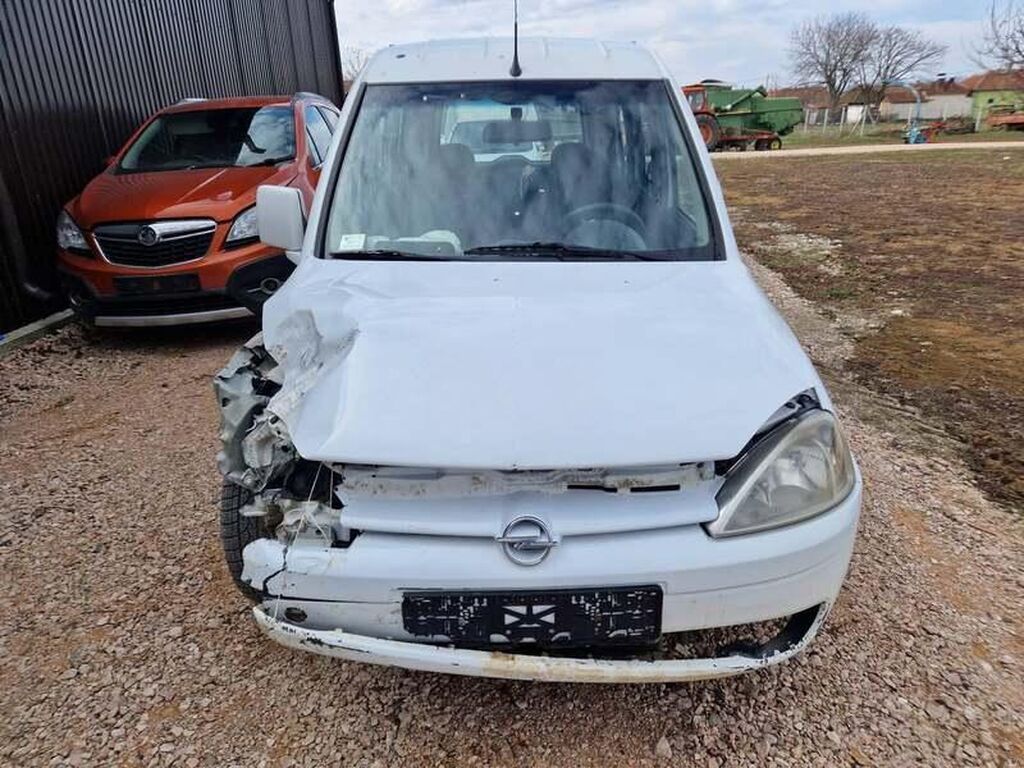 OPEL COMBO CNG 2008. GOD. - KOMPLETAN AUTO U DELOVIMA | 1.6 METAN