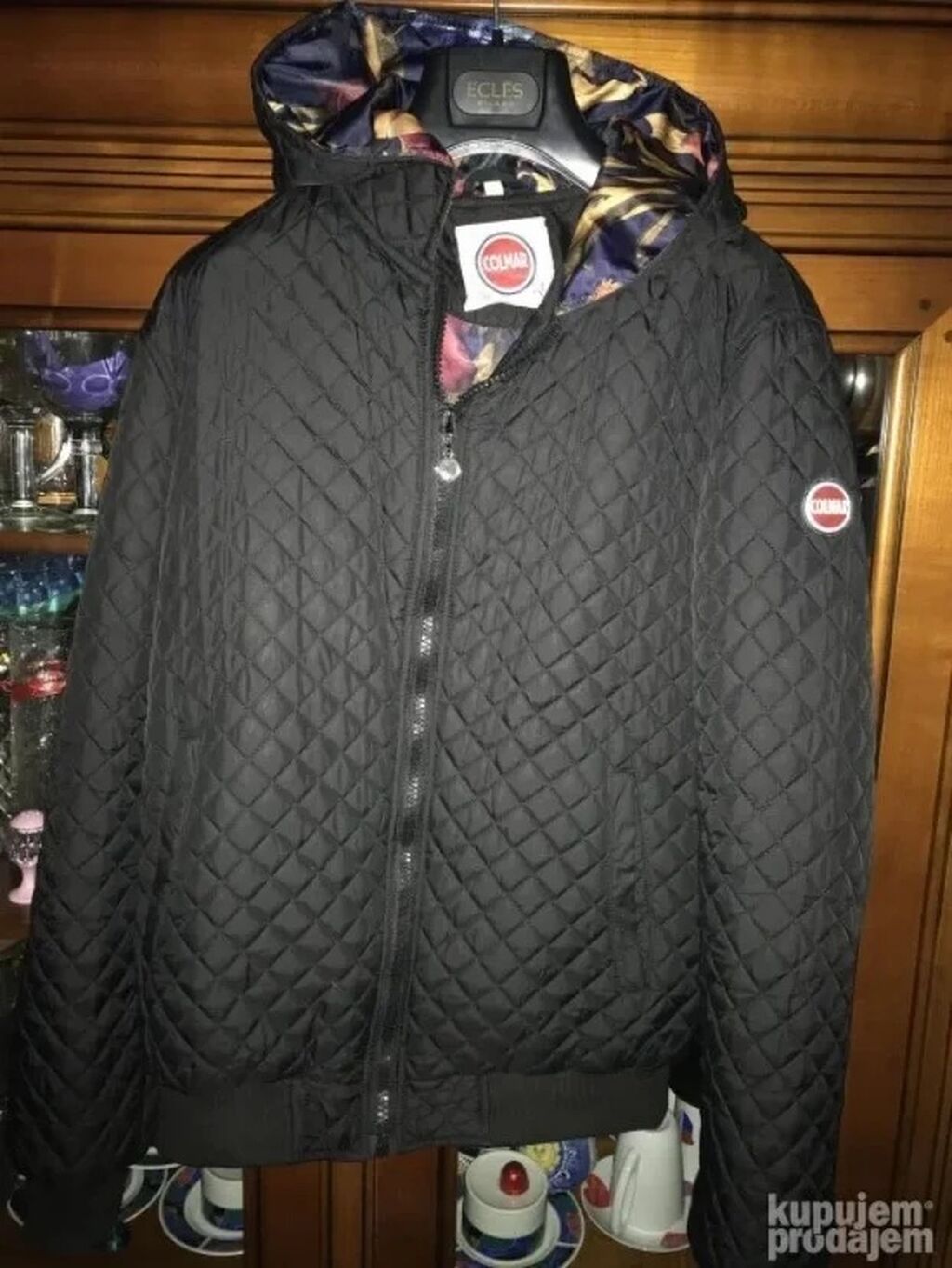 Original COLMAR jakna sa kapuljacom L Crna boja lagana a topla