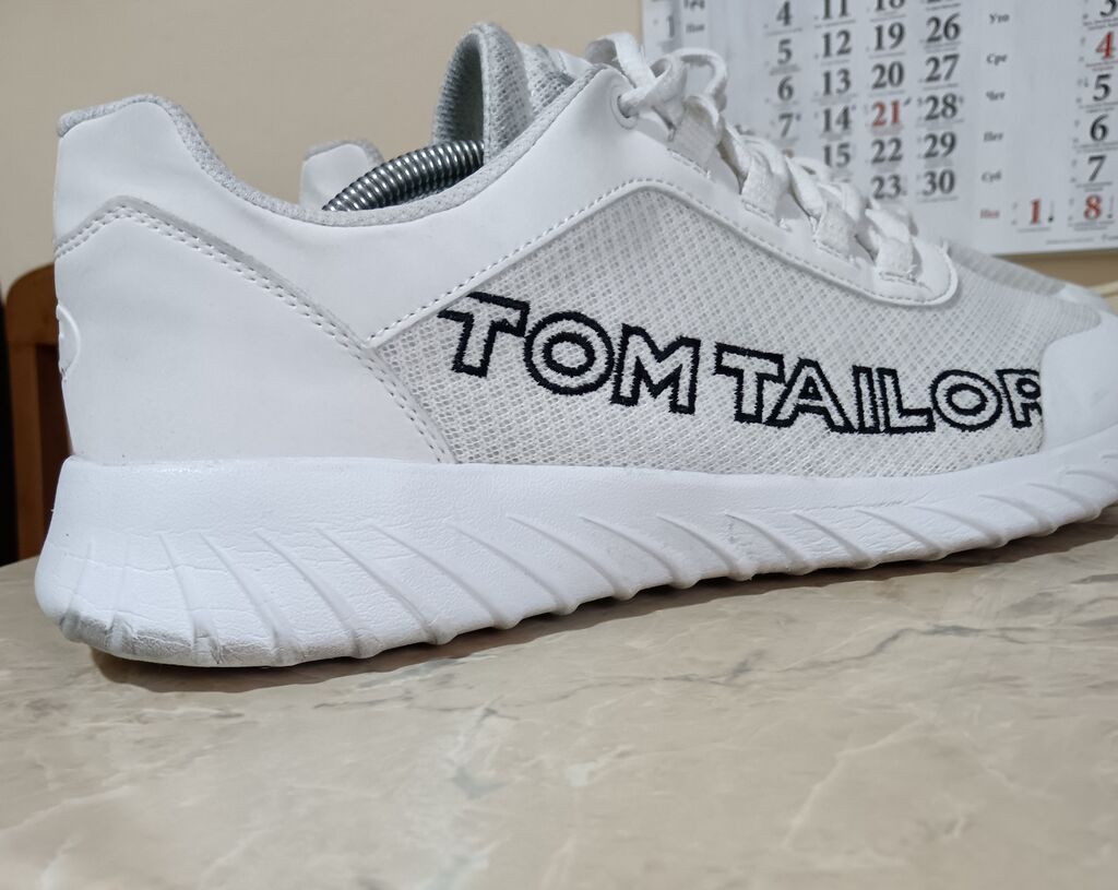 Tom Tailor muške patike – bele - Model: niskoprofilne patike sa