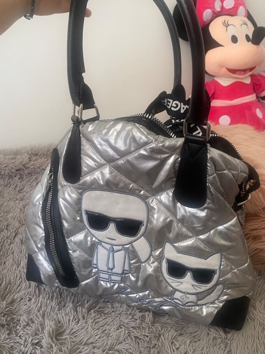 Karl torba predobra 2500 din
