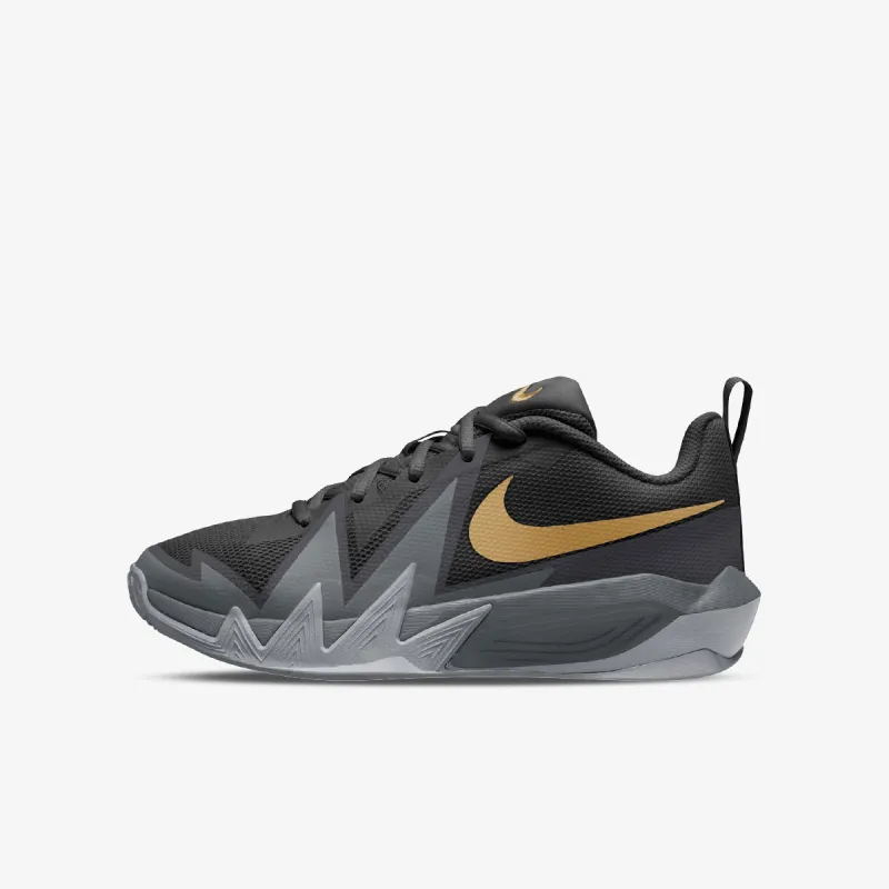 Nike S.T. Dynamite