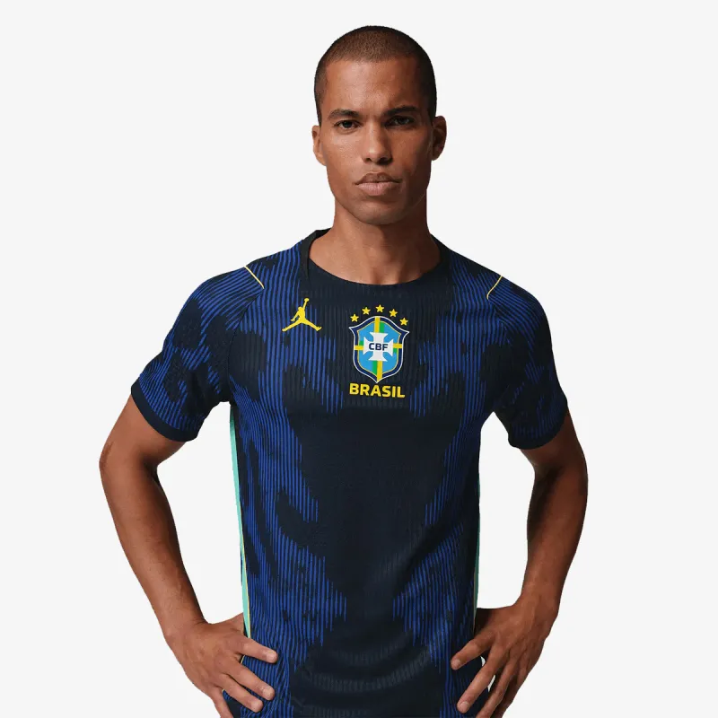 Nike CBF