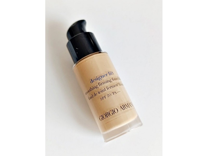 GIORGIO ARMANI Designer Lift SPF 20