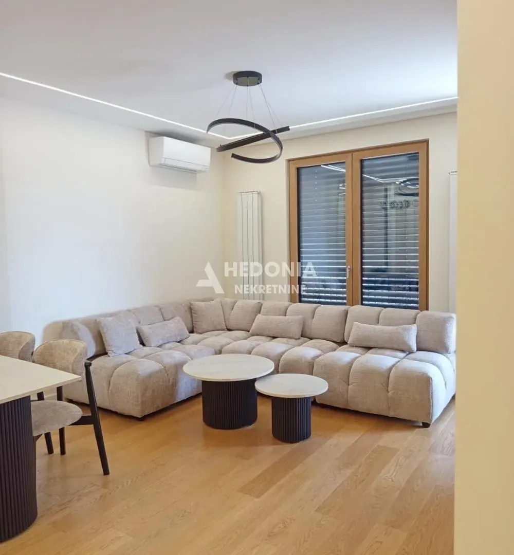 Prodaja, dvosoban stan, 58m², Kalenić Pijaca, Vračar Sve Podlokacije