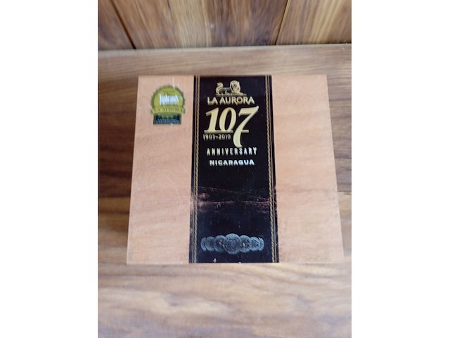 Drvena kutija La Aurora 107