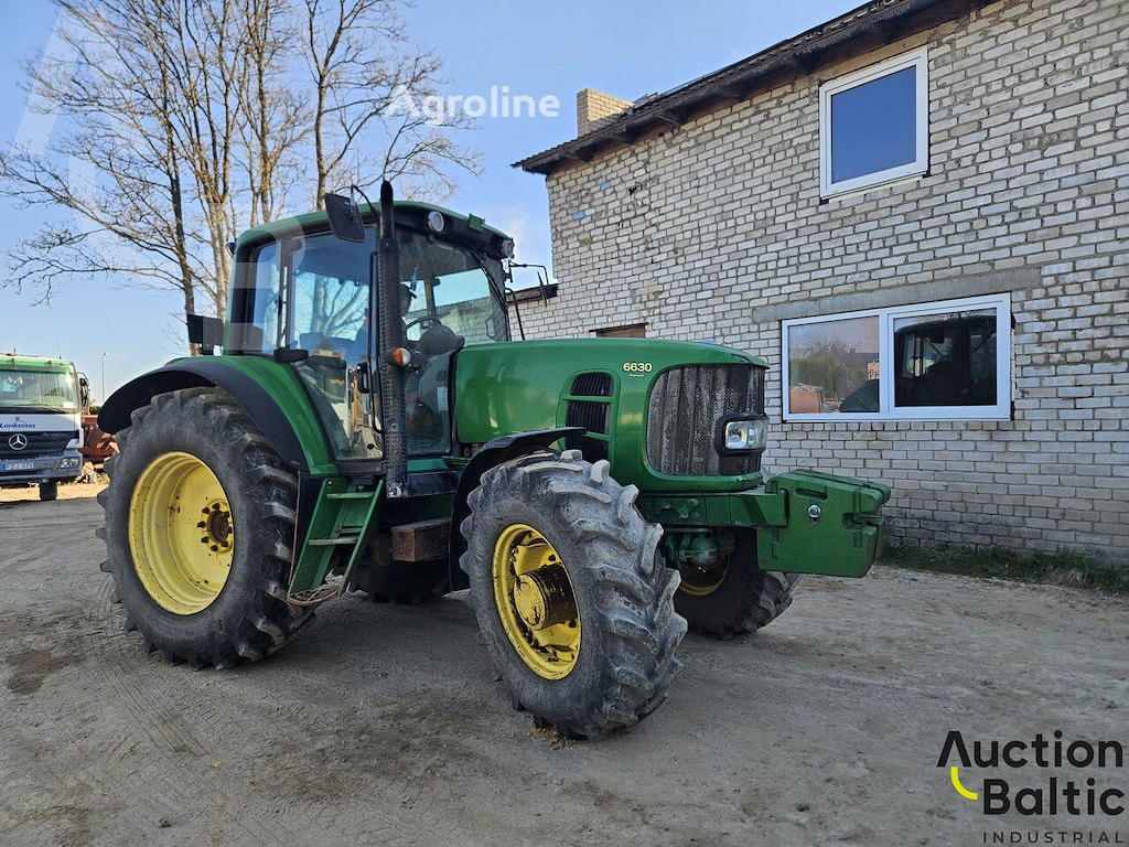 Prodaje se John Deere 6630 Premium traktor točkaš na aukciji