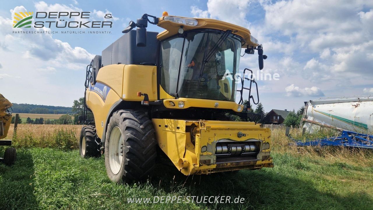 New Holland CR 9090 Elevation mit SW+SWW kombajn za žito