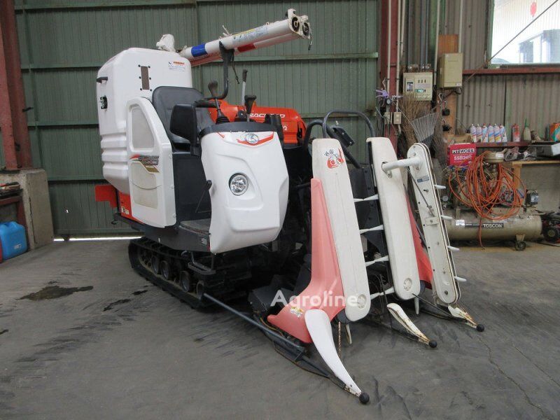 Kubota COMBINE(Kubota) kombajn za žito