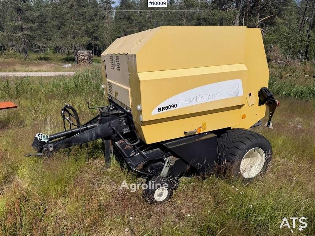 New Holland 544 balirka za okrugle bale