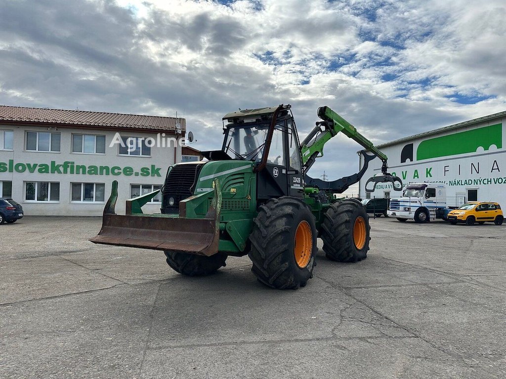 Amkodor 2242B vin 004 forvarder