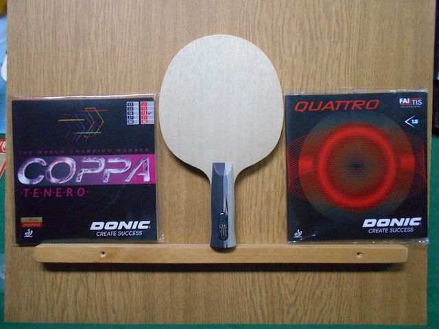 Kvalitetan reket za stoni tenis (z 15)