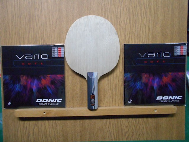 Kvalitetan reket za stoni tenis (z 13)