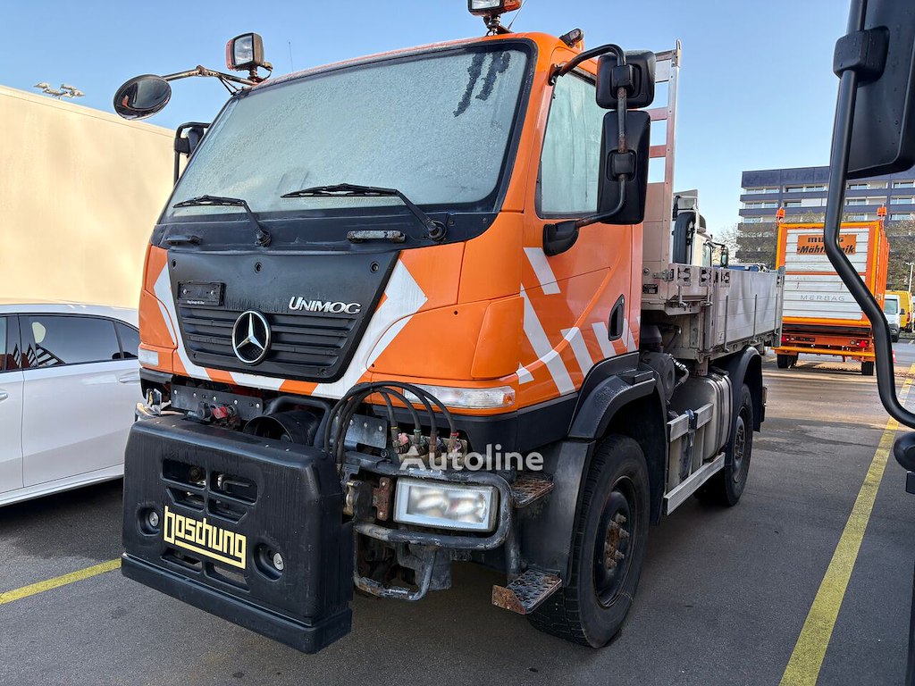 Mercedes-Benz Unimog U20 / 4x4 / Tipper kiper
