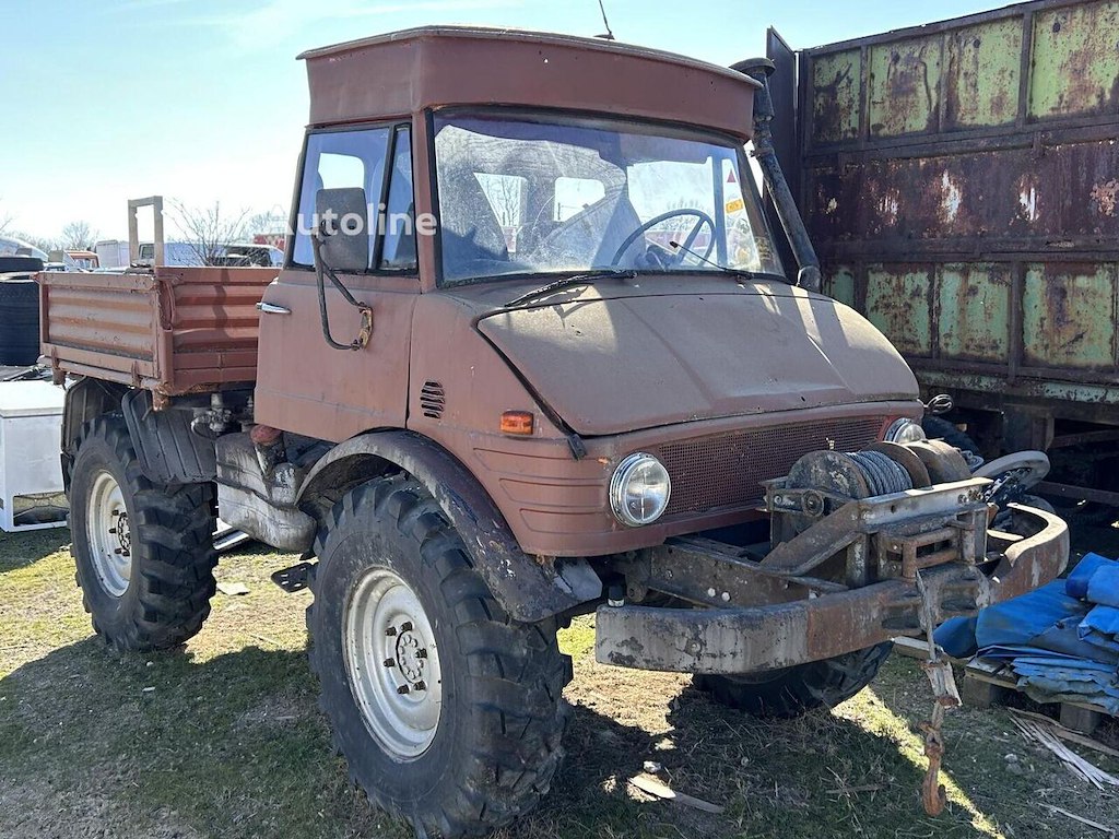 Mercedes-Benz UNIMOG 406.121 kiper