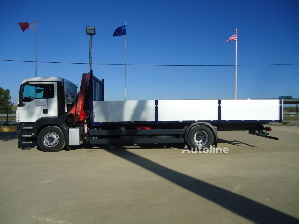 MAN TGS 18 320 kamion s ravnom platformom