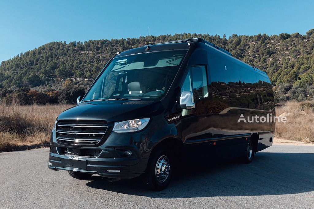 Novi Indcar Shaula putnički minibus