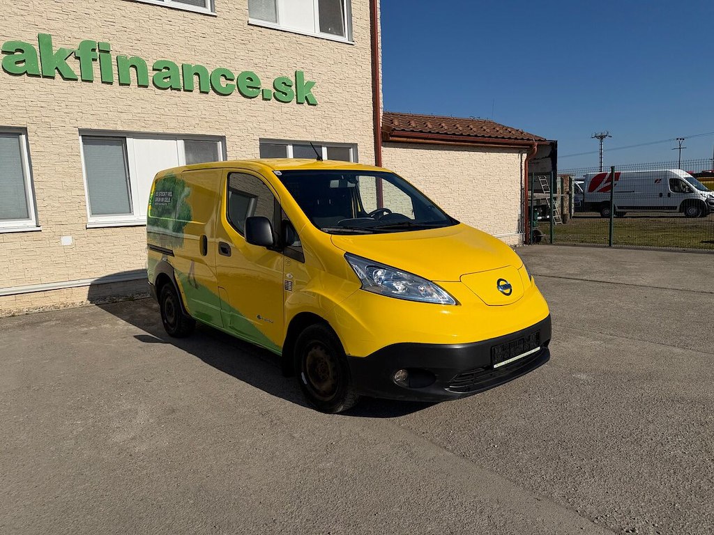 Nissan e-NV200 VIN 414 laki furgon