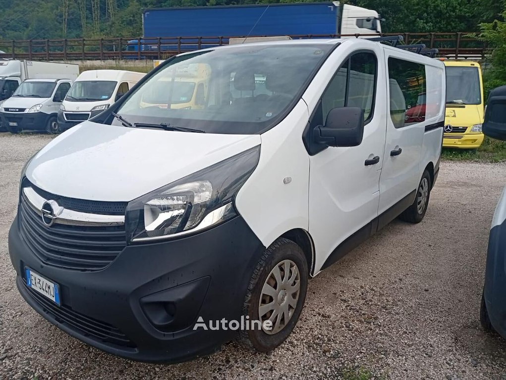 Opel 6 posti Vivaro kombi minibus