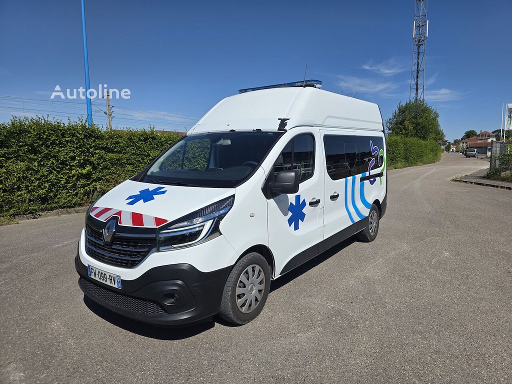 Renault TRAFIC vozilo hitne pomoći