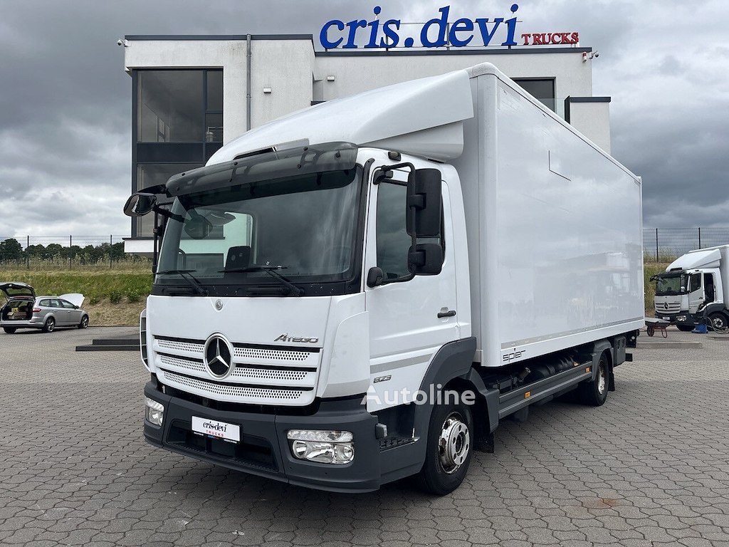 Mercedes-Benz Atego 823 4x2 Koffer LBW kamion furgon