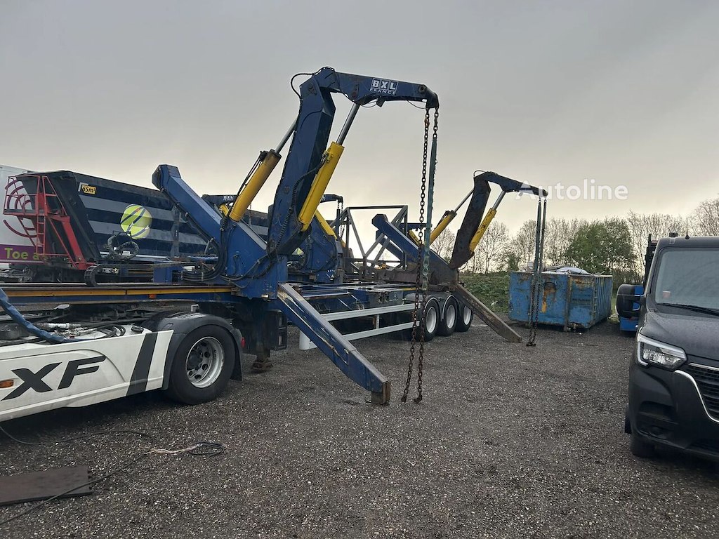 BoXLoader 2 x 20 ft - 40 - 40 HC / remote control /35 tonscranes poluprikolica za prevoz kontejnera