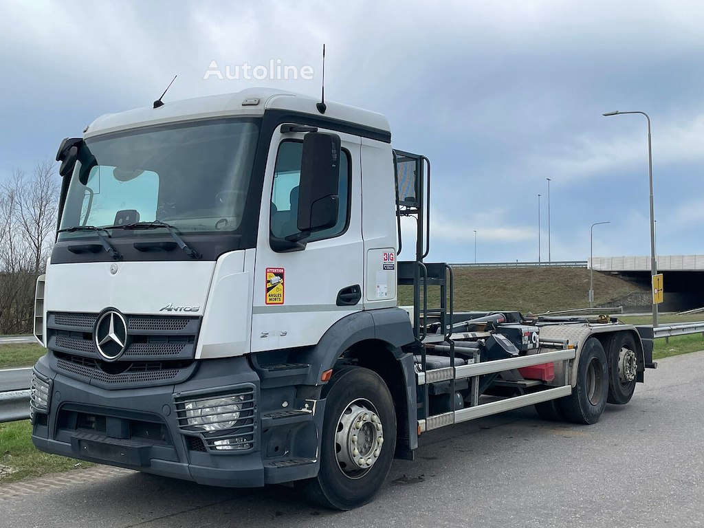 Mercedes-Benz MercedesBenz Antos 2543 6x2 kamion rol kiper