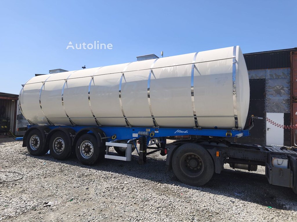 Menci 35000L cisterna za prevoz hrane