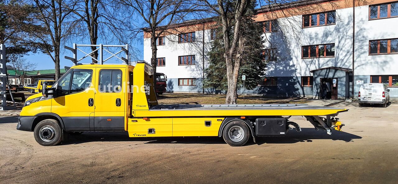 Novi IVECO Daily 70C18 šlep auto