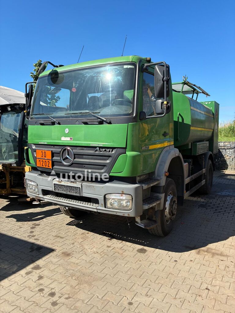 Mercedes-Benz Axor 1823 autocisterna za gorivo