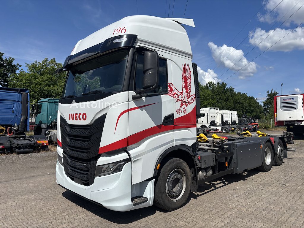 IVECO S-Way CNG AS260 Intarder Lift. Lenkachse vozilo za prevoz kontejnera