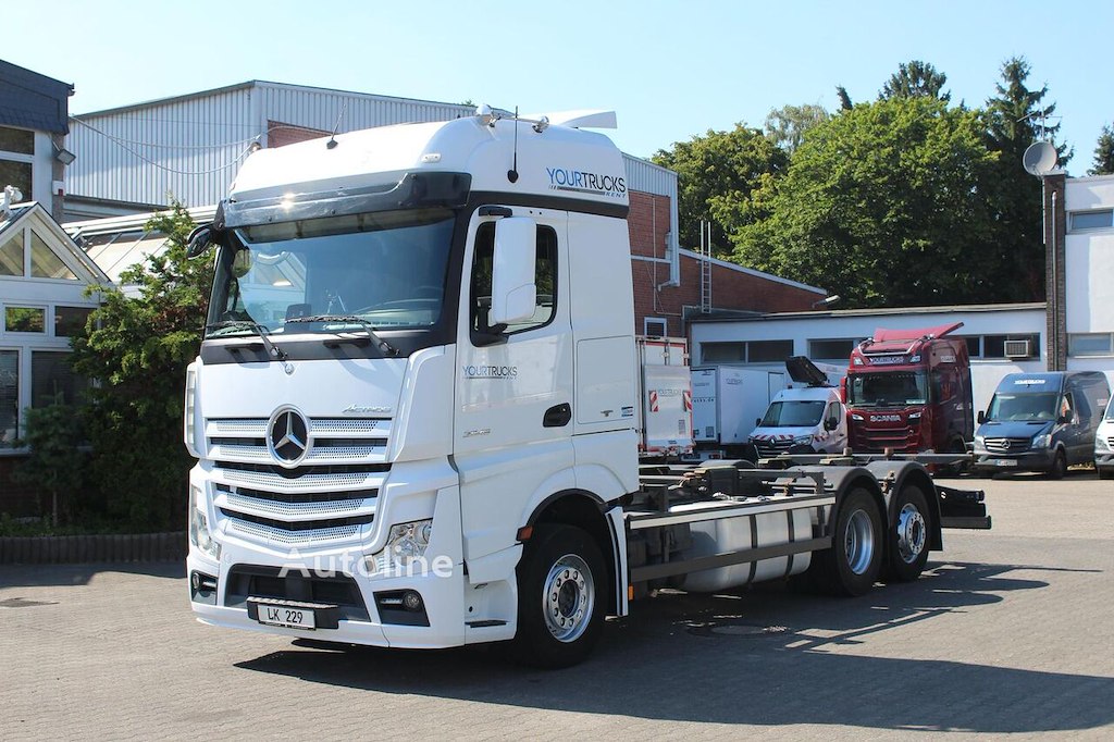 Novi Mercedes-Benz Actros 2545 vozilo za prevoz kontejnera
