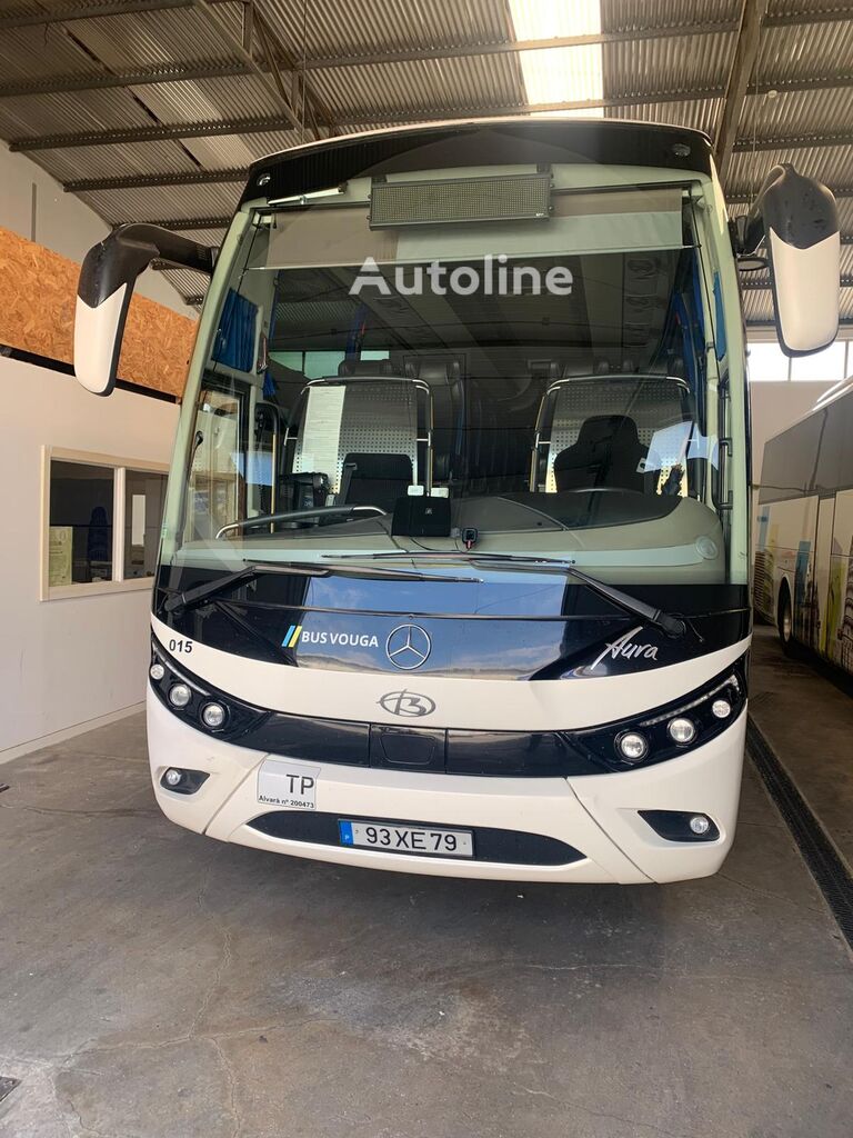 Beulas Aura turistički autobus