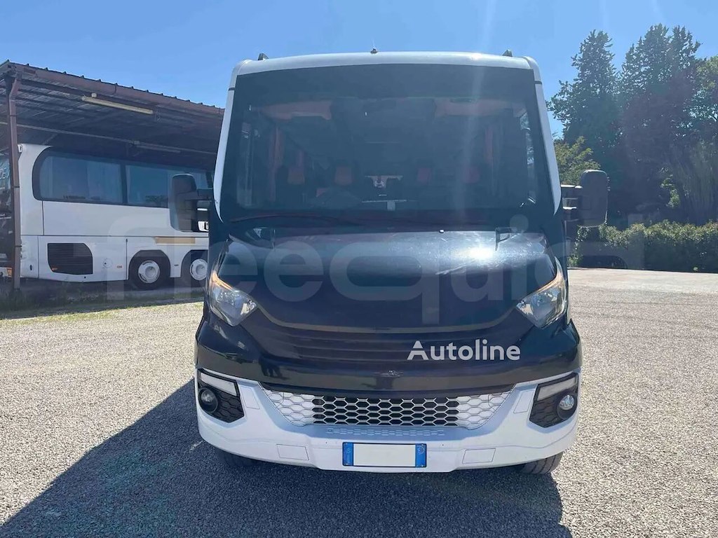 IVECO Indcar Mobi prigradski autobus