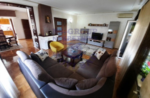 Prodajem Kuću, Veternik