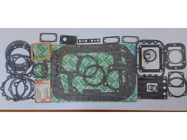 Gearbox gaskets, Iveco eng. 8280.01 - 8280.02 - 8280.22