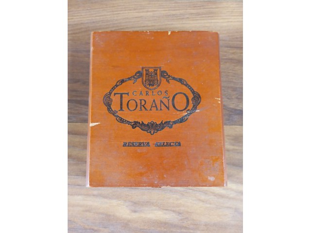 Carlos Torano drvena kutija