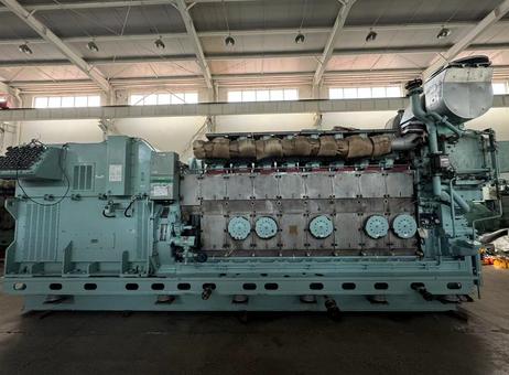 Дизел-генераторски сет STX-MAN 8L27/38 2500kW HFO 480V 60Hz