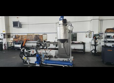 Mašina za plastiku P.R.T. SERVICE & INNOVATION WF600